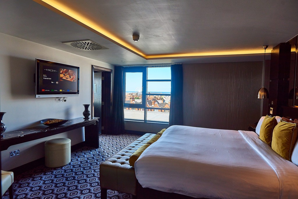 Penthouse Suite | The Vincent Hotel